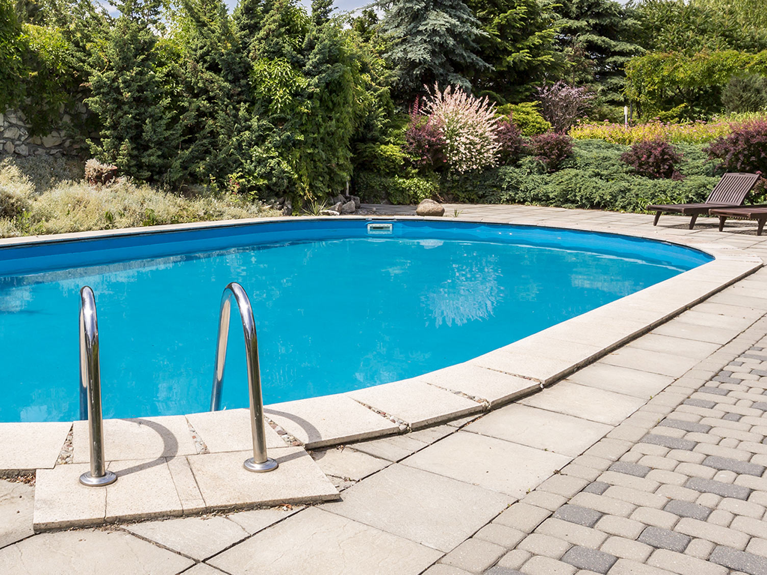 Garden landscaping with railway sleepers | Love The Garden