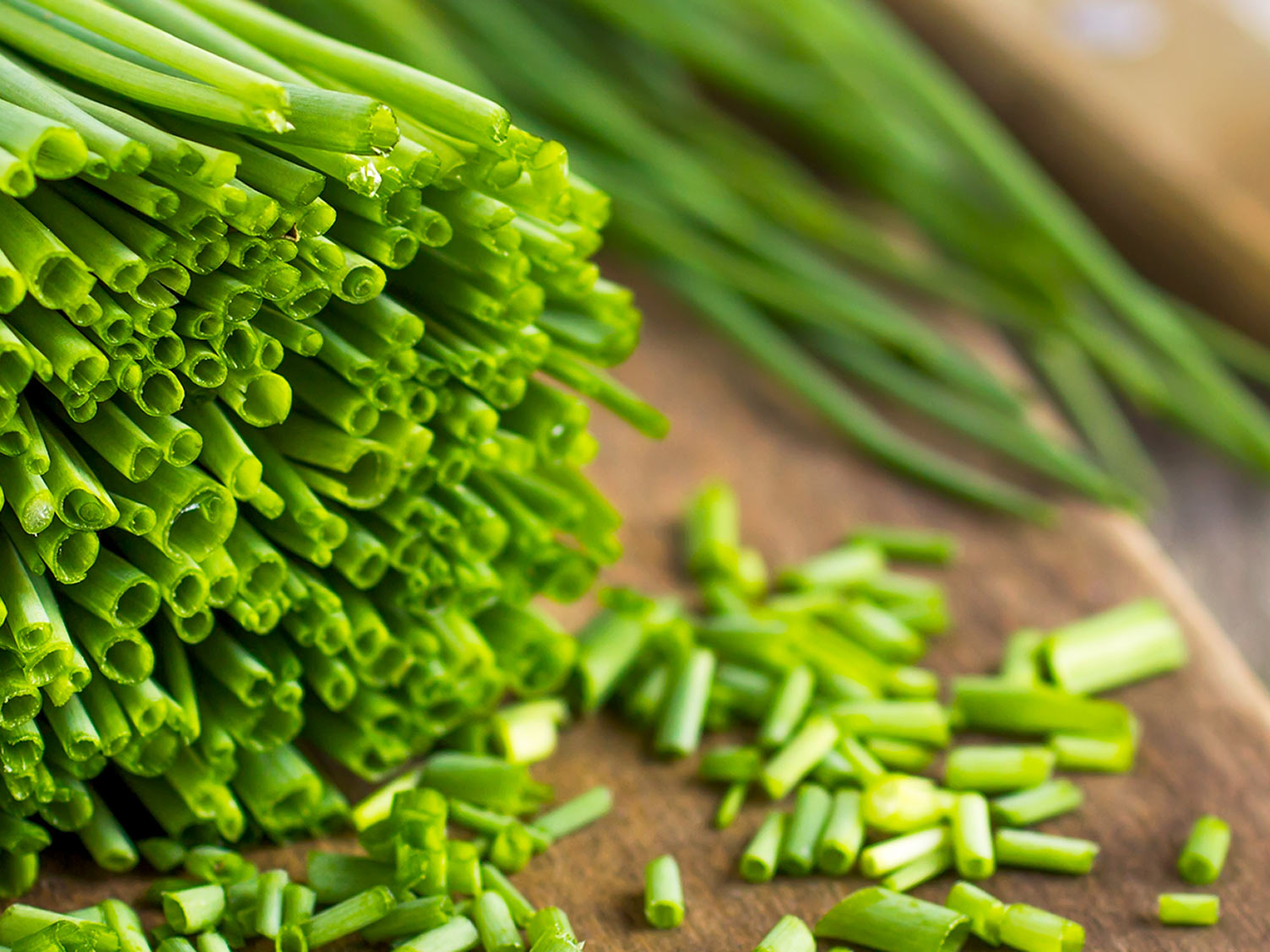 How Do Get Big Chives