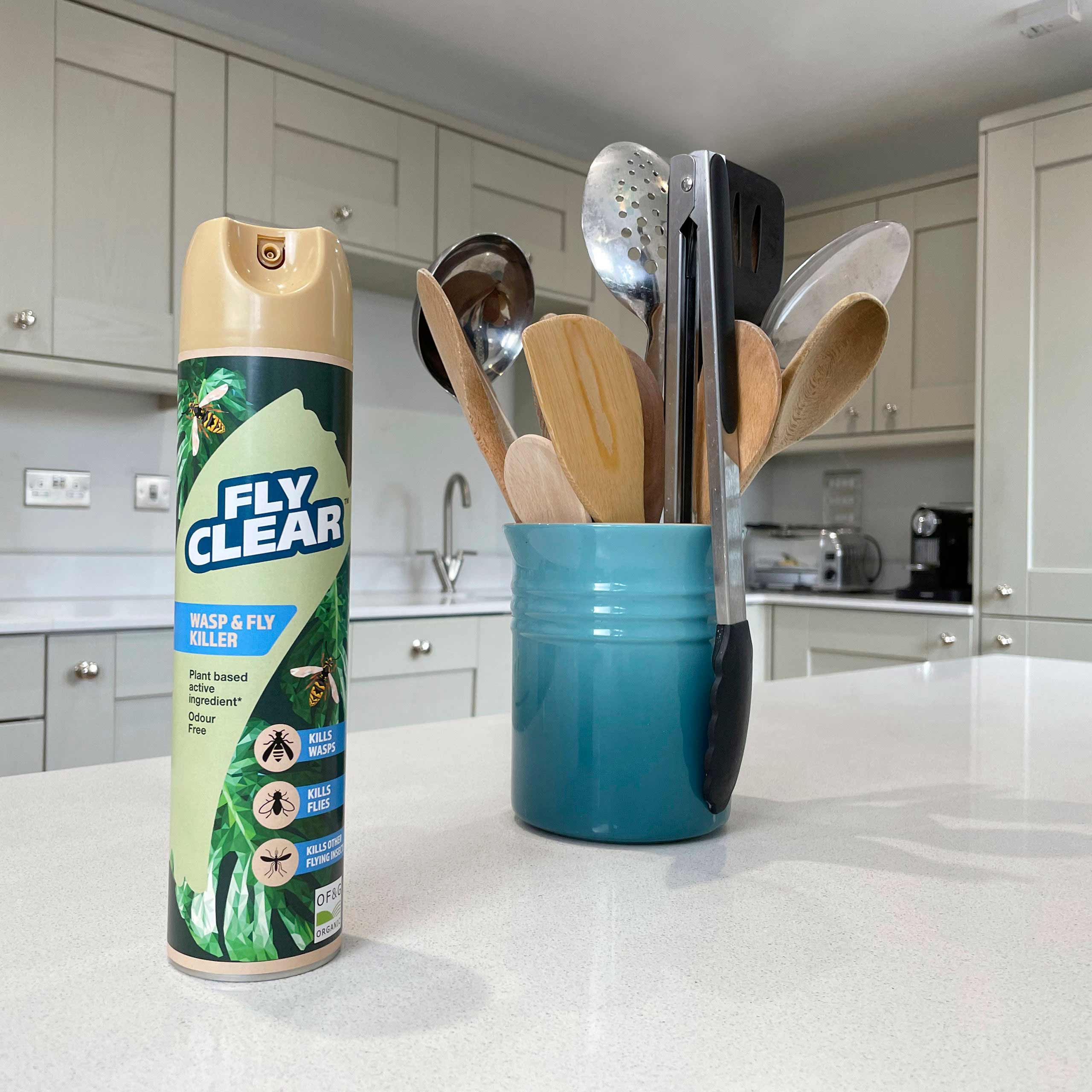 FlyClear™ Wasp & Fly Killer 400ml