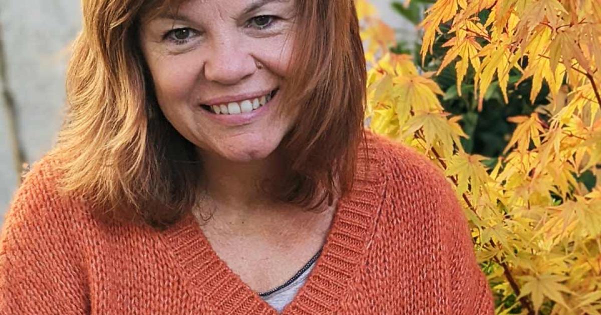 Kate Turner | Love The Garden