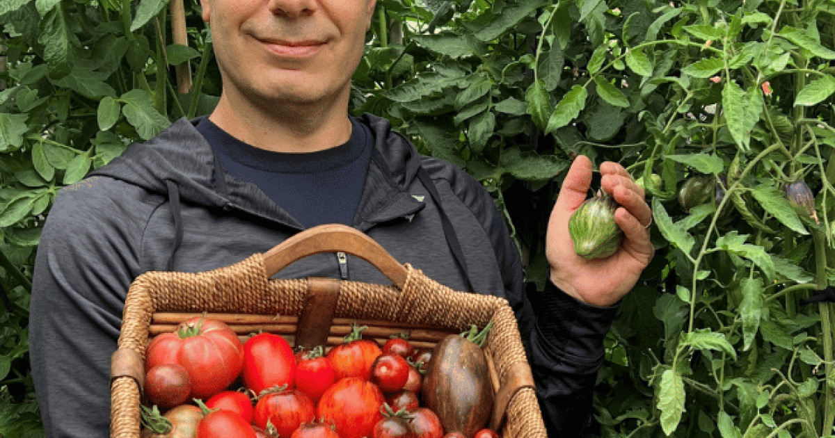 Peter Vouthas | Love The Garden