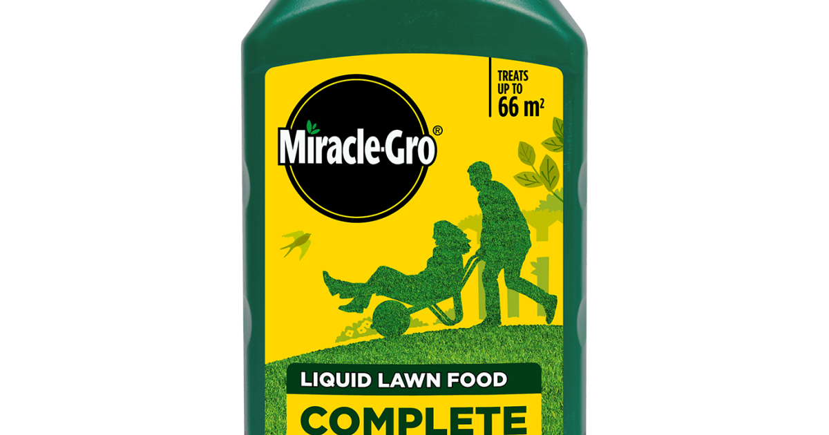 Miracle-Gro® Complete Lawn Food Concentrated Liquid 1 litre