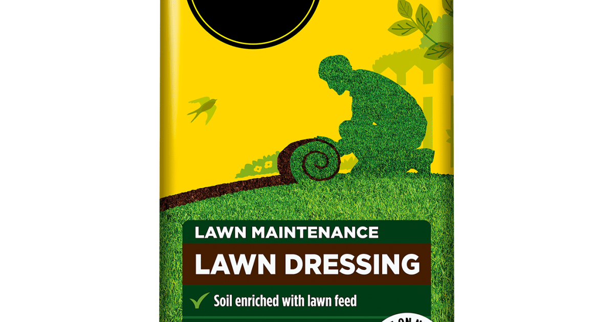 Miracle-Gro® Lawn Dressing Enriched Lawn Soil (Peat Free)